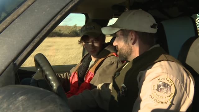 Watch Wardens S02:E13 - Wolf Creek - Free TV Shows | Tubi