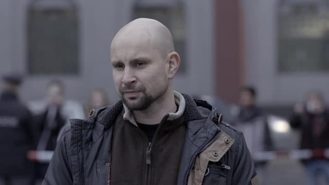 Watch La Vida Y Obra Del Juez Adam Klos (Doblado) Se - Free TV Shows | Tubi