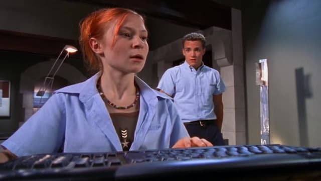 Watch Black Hole High S02:E07 - Ecosystem - Free TV Shows | Tubi