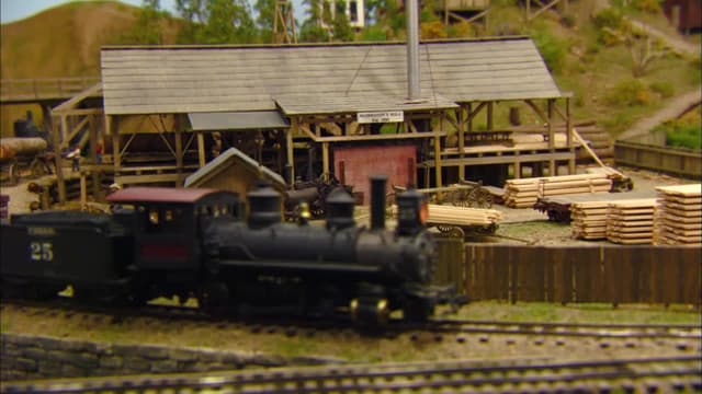 Watch Tracks Ahead S09:E06 - Entertainment Junction - Free TV Shows | Tubi