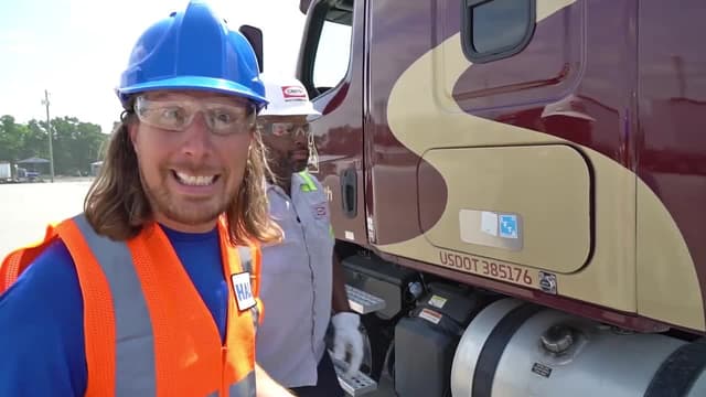 Watch Handyman Hal S02:E11 - Semi Trucks for Kids | Learn About Semi ...