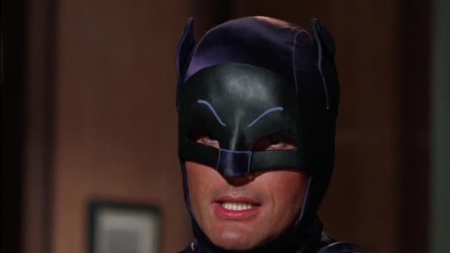 Watch Batman S03:E01 - Enter Batgirl, Exit Penguin Free TV | Tubi