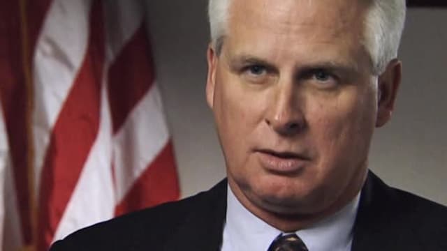 Watch The FBI Files S05:E14 - Death Pact - Free TV Shows | Tubi