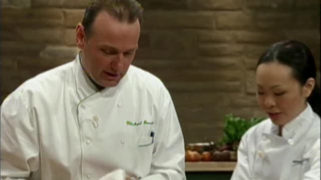Watch Cook Like a Chef S05:E5156 - Potatoes With Che - Free TV Shows | Tubi