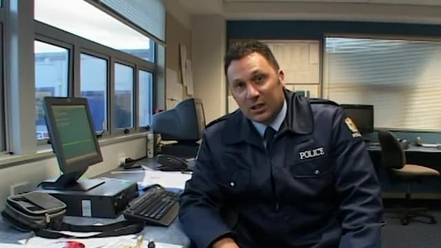 Watch Police Ten 7 S07:E01 - Episode 1 - Free TV Shows | Tubi
