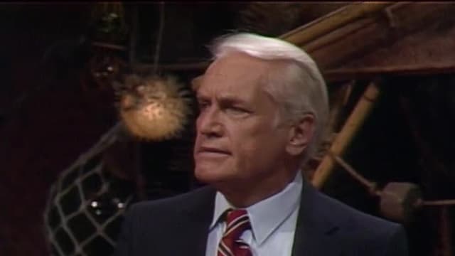 Watch Too Close for Comfort S02:E06 - The Prince and the Fro Free TV | Tubi