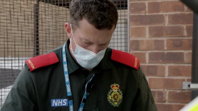 Watch Ambulance: Code Red S02:E08 - Episode 8 - Free TV Shows | Tubi