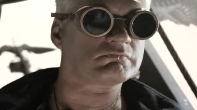 Watch Lexx S03:E01 - Fire and Water Free TV | Tubi