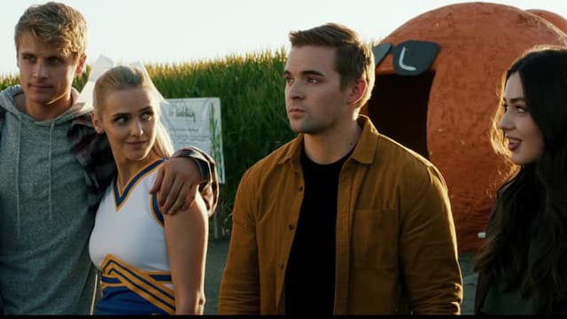 Watch Fear Pharm Trailer (2020) - Free Movies | Tubi