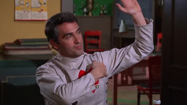 Watch Batman S02:E50 - Batman Displays His Knowledge Free TV | Tubi