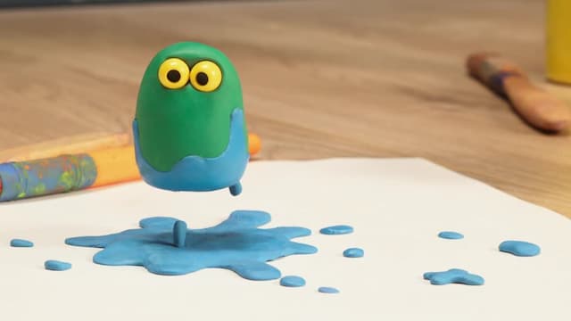 Watch The Very Small Creatures - Free TV Shows | Tubi