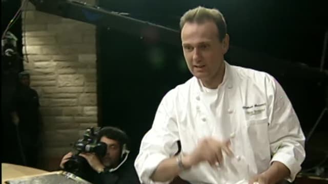 Watch Cook Like a Chef S03:E3087 - BBQ With Ned Bell Free TV | Tubi