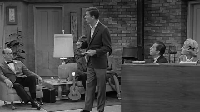 Watch The Dick Van Dyke Show S03:E06 - Too Many Star - Free TV Shows | Tubi