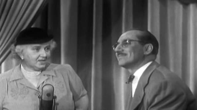Watch The Best of Groucho Marx S01:E22 - Door (1959) - Free TV Shows | Tubi