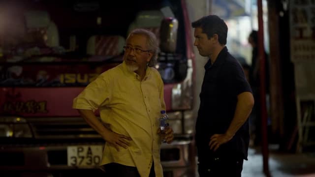 Watch Scam City S02:E03 - New York City - Free TV Shows | Tubi