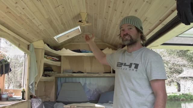Watch Extreme RVs S05:E10 - Smooth Ride - Free TV Shows | Tubi