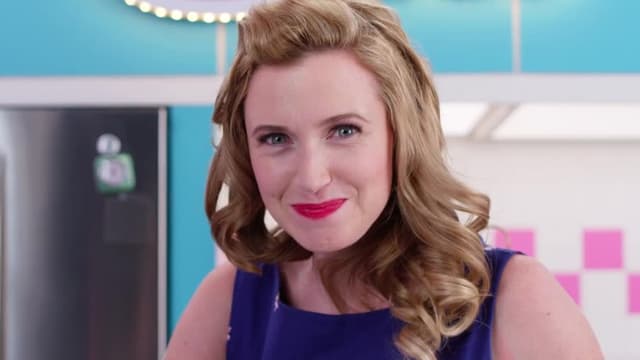 Watch Flour Power S02:E05 - Surprise Ingedients - Free TV Shows | Tubi