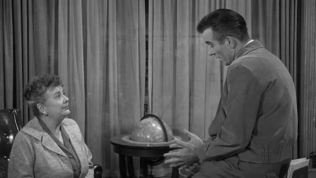 Watch Leave It to Beaver S03:E21 - Beaver's Dance - Free TV Shows | Tubi