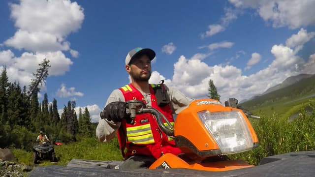 Watch Jade Fever S03:E02 - Breakdowns and Meltdowns Free TV | Tubi