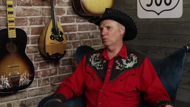 Watch DittyTV's Vibe and Dime Sessions S01:E09 - Early James Free TV | Tubi