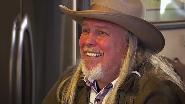 Watch Cash Cowboys S03:E05 - Macho Challenge - Free TV Shows | Tubi