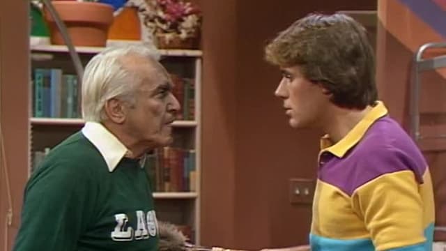 Watch Too Close for Comfort S02:E06 - The Prince and the Fro Free TV | Tubi