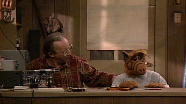 Watch ALF S03:E10 - Alone Again, Naturally - Free TV Shows | Tubi