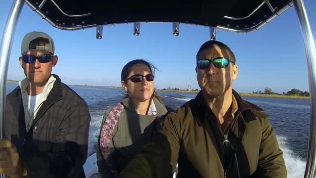 Watch Buying the Bayou S03:E13 - Gator Islands - Free TV Shows | Tubi