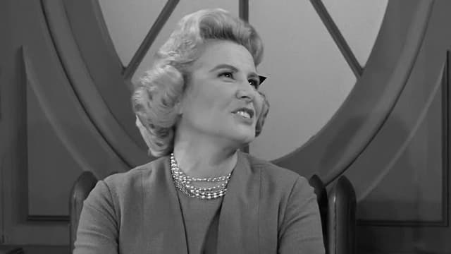 Watch The Dick Van Dyke Show S02:E27 - Racy Tracy Ra - Free TV Shows | Tubi