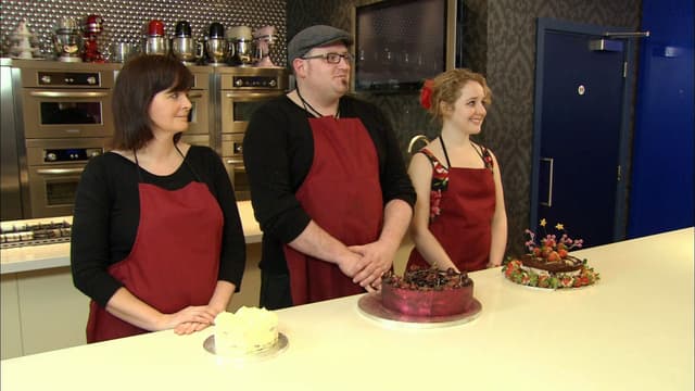 Watch Baking Mad S02:E01 - Gateaux - Free TV Shows | Tubi