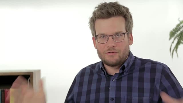 Watch Crash Course: Literature S02:E04 - Slaughterhouse-Five Free TV | Tubi