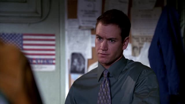 Watch NYPD Blue S09:E16 - A Little Dad'll Do Ya - Free TV Shows | Tubi