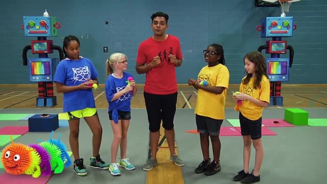 Watch Look Kool Season 2 - Free TV Shows | Tubi