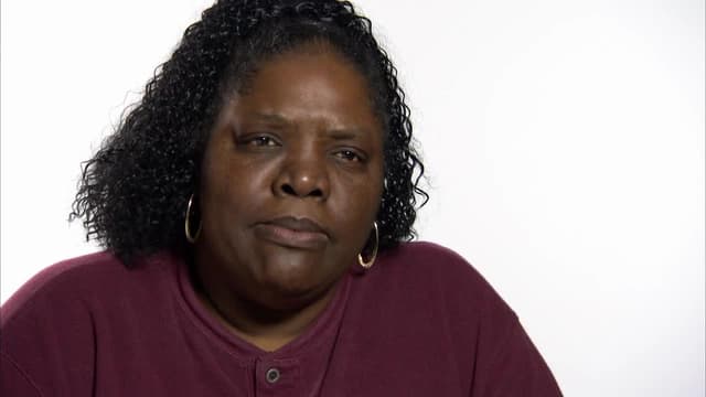 Watch Hoarding: Buried Alive S03:E03 - Not a Safe Place - Free TV Shows | Tubi