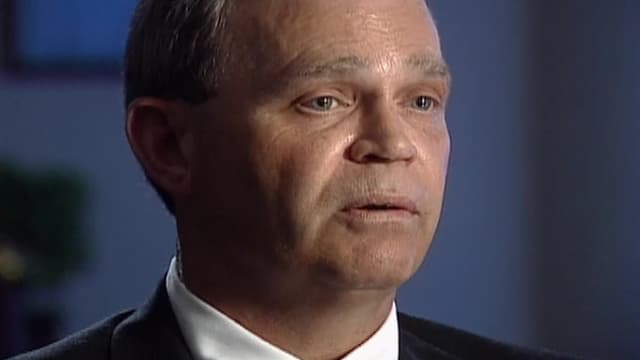 Watch The FBI Files S04:E08 - Deadly Secrets - Free TV Shows | Tubi