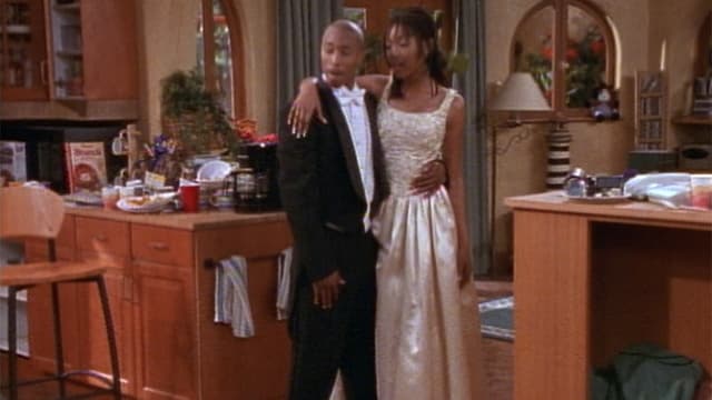 Watch Moesha S02:E01 - The List - Free TV Shows | Tubi