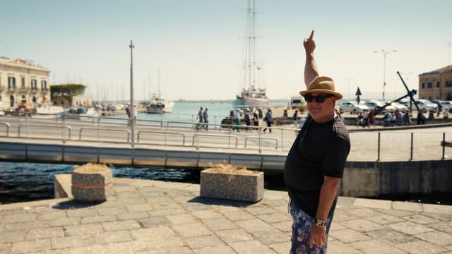 Watch Ray Winstone's Sicily S01:E01 - Palermo, Fit for a Duc Free TV | Tubi