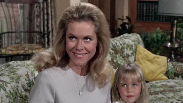 Watch Bewitched S05:E30 - Samantha and Darrin in Mexico City Free TV | Tubi