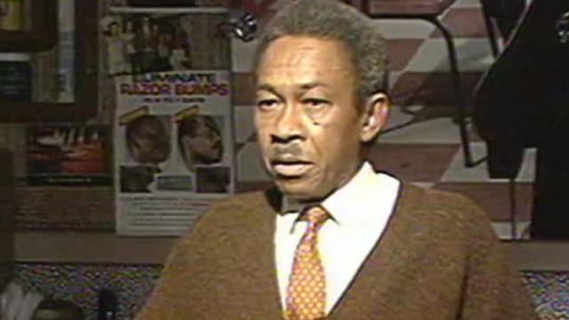 Watch Desmond's S03:E03 - A Day in the Life - Free TV Shows | Tubi