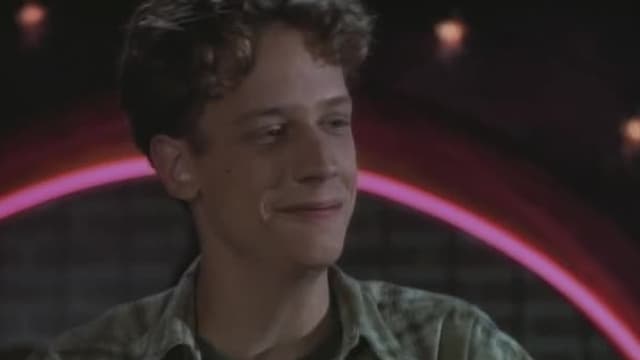 Watch Weird Science S01:E19 - Nightmare on Chett St. Free TV | Tubi