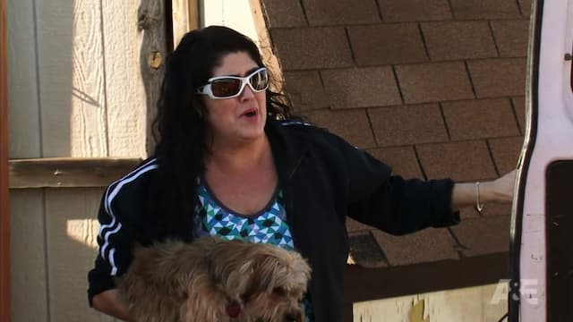 Watch Storage Wars: Texas S03:E15 - Hoarder Patrol Free TV | Tubi