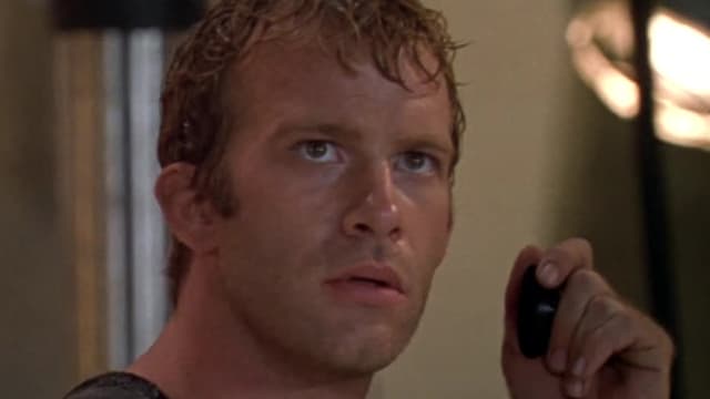 Watch Deep Blue Sea Trailer (1999) - Free Movies | Tubi