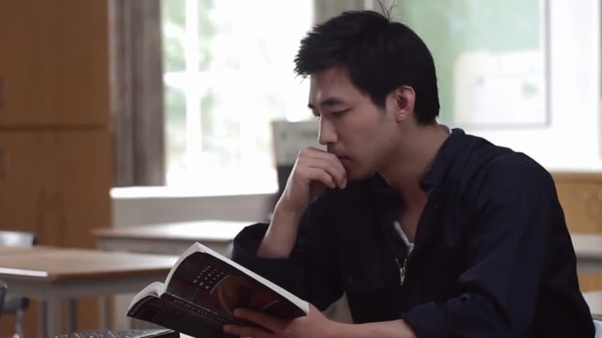 Watch Millions Trailer (2016) - Free Movies | Tubi