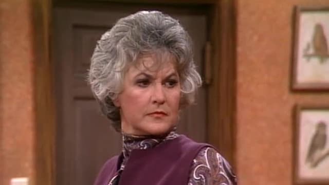 Watch Maude - Free TV Series | Tubi