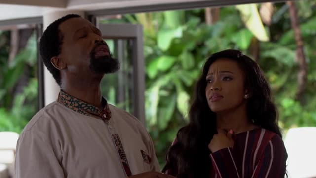 Watch The Queen S01:E195 - Loaded Gun” - Free TV Shows | Tubi