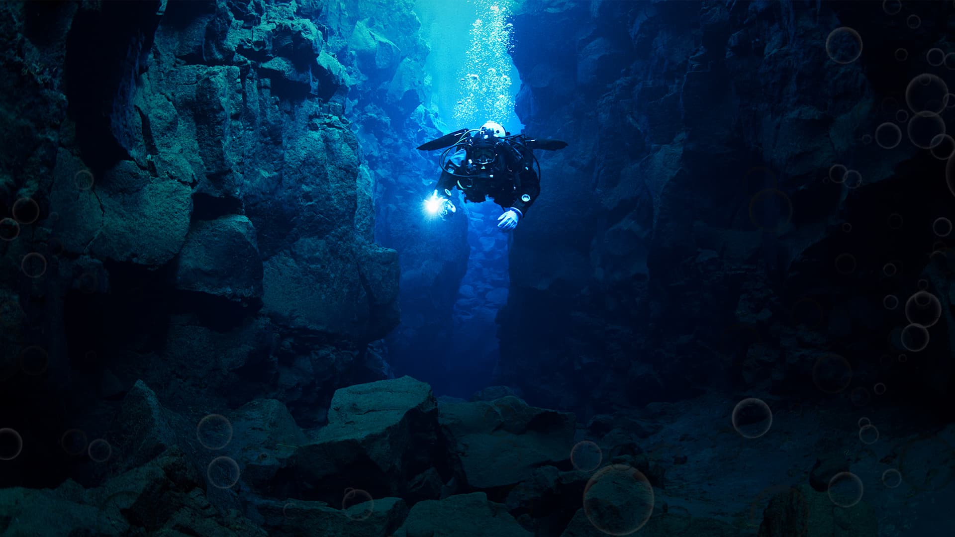 Watch Descending S01:E05 - The Dive God - Free TV Shows | Tubi