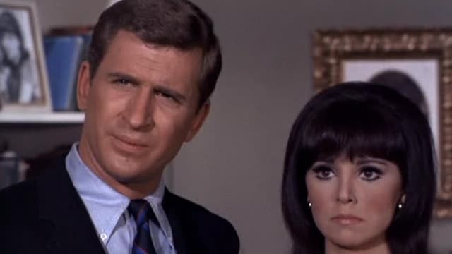 Watch That Girl S02:E14 - It's a Mod, Mod World (Pt. 2) Free TV | Tubi