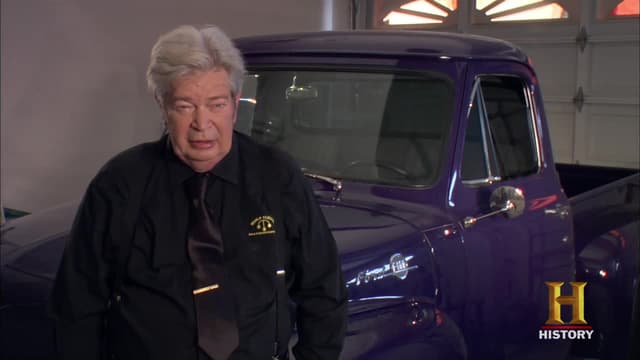 Watch Pawn Stars S02e01 Chum Goes Awol Free Tv Shows Tubi