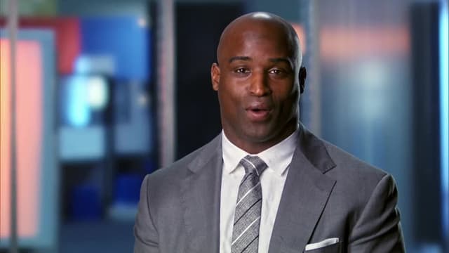 Watch The Celebrity Apprentice S08:E09 - I'm Going Full Ball Free TV | Tubi