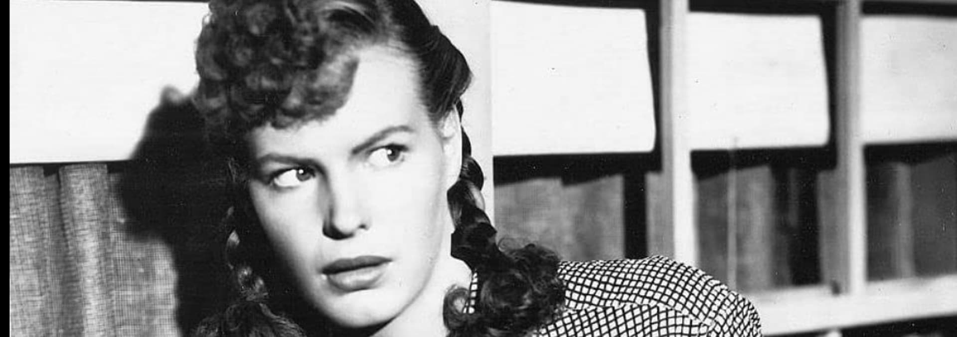 Marjorie Steele's Instagram, Twitter & Facebook on IDCrawl